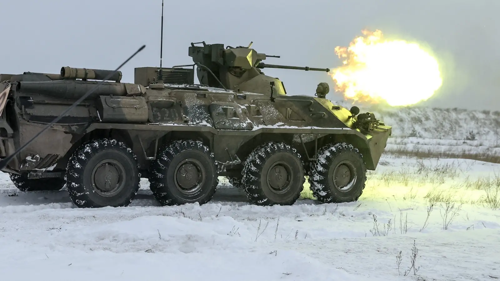 Russian Forces Advance Across Multiple Ukraine Fronts