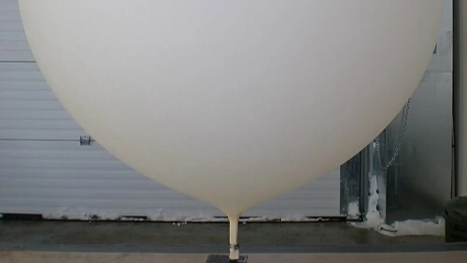 Ukraine Uses Explosive Balloons in First Attack on Russia