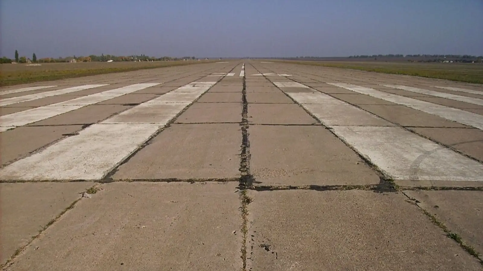 Russian Envoy Flags Ukrainian Military Flights to Moldova